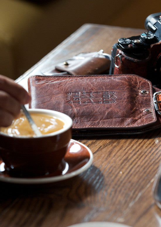 Hang Wallet | Roamographer Collection | Hold Fast