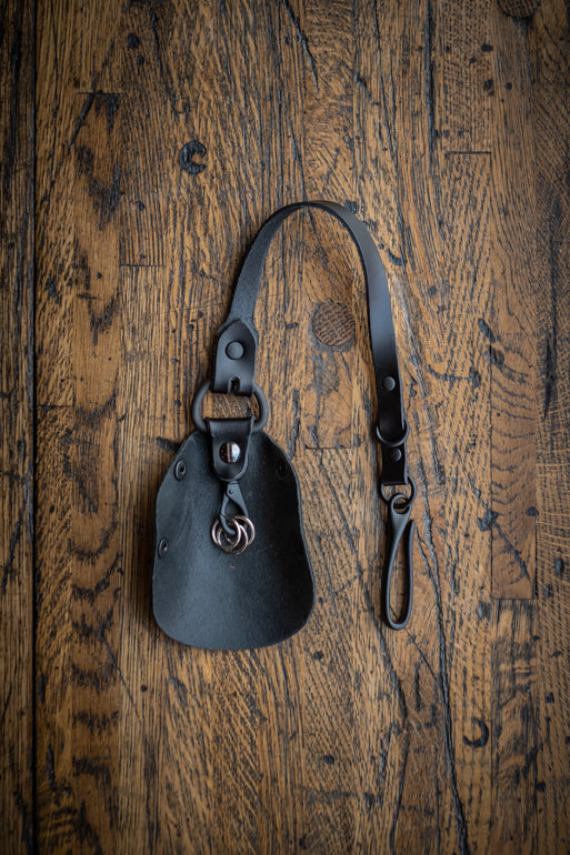 Hush Keys On a Rope | Hold Fast