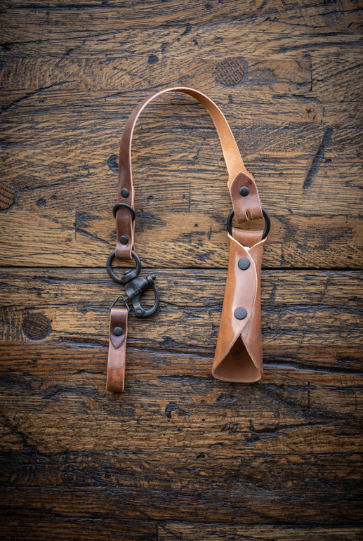 Hush Keys On a Rope | Hold Fast